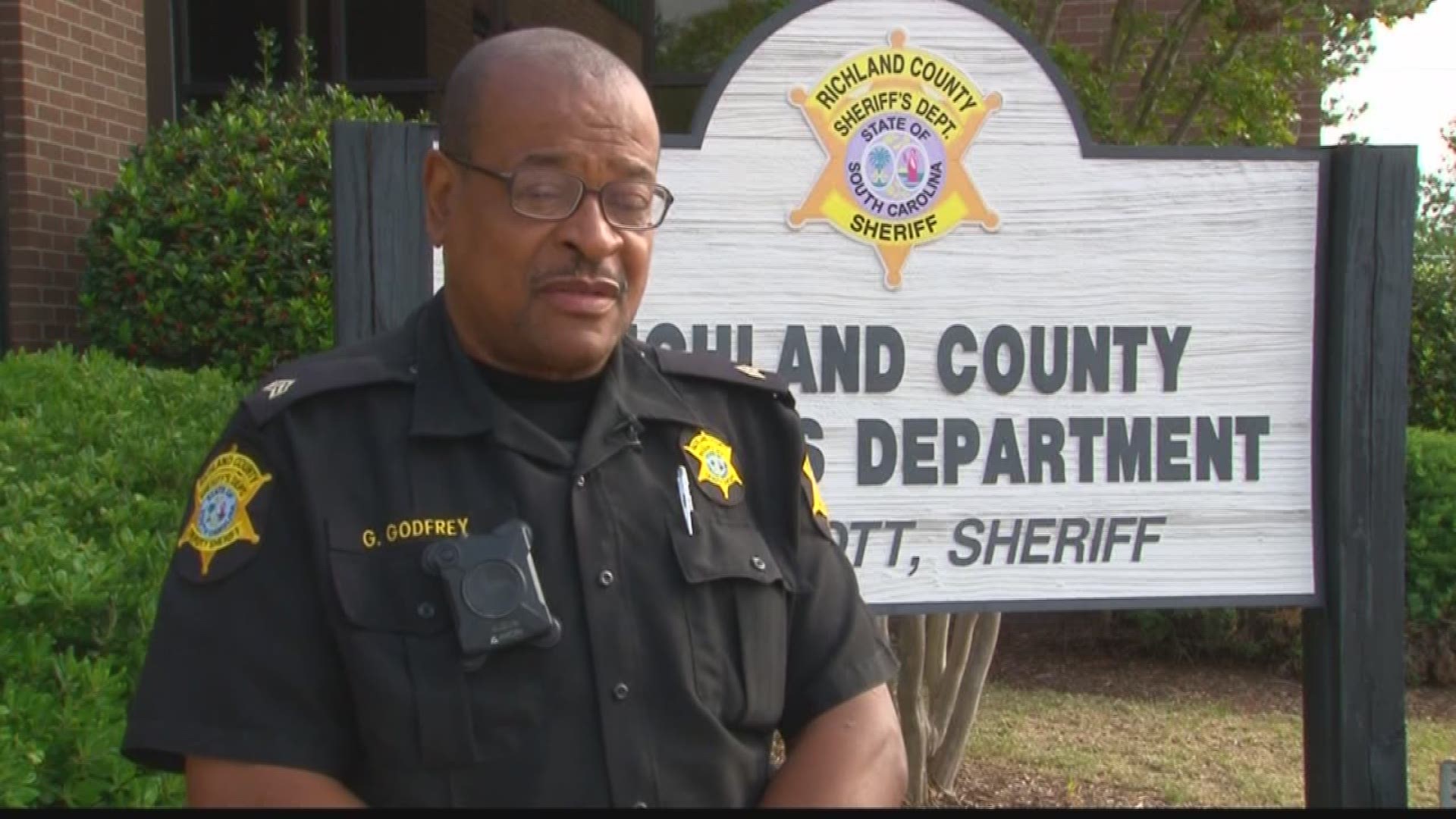 South Carolina Hip-Hop Cop Wears Many Hats | 9news.com