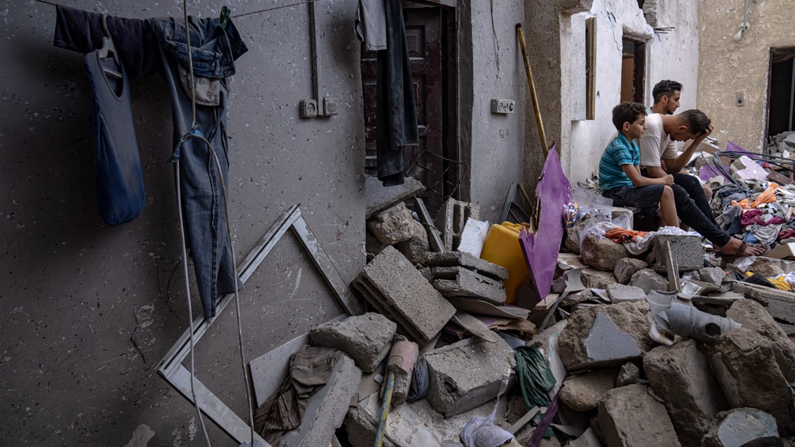 Israel expands ground assault into Gaza | 9news.com