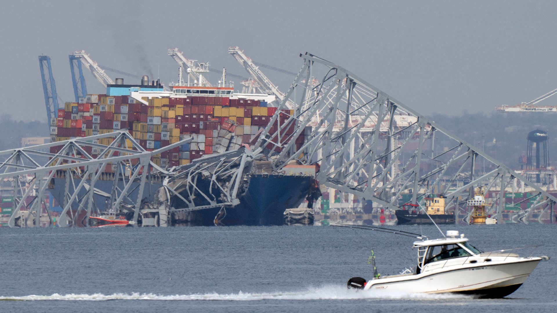 Key Bridge in Baltimore collapses after cargo ship hits support | 9news.com