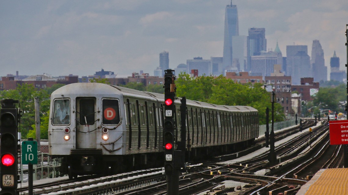 NYC subway choking draws outrage over vigilantism, lack of arrest ...