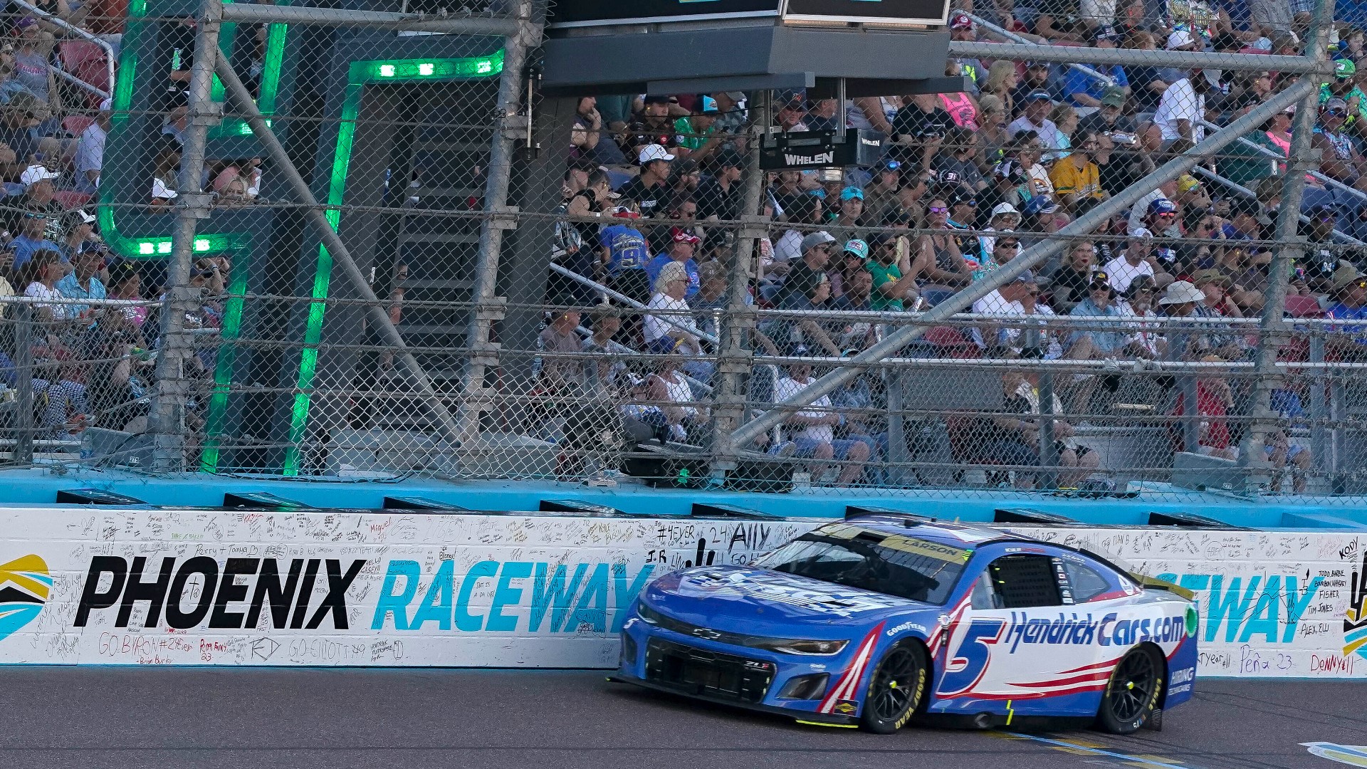 Ryan Blaney wins 2023 NASCAR Cup Series championship. | 9news.com