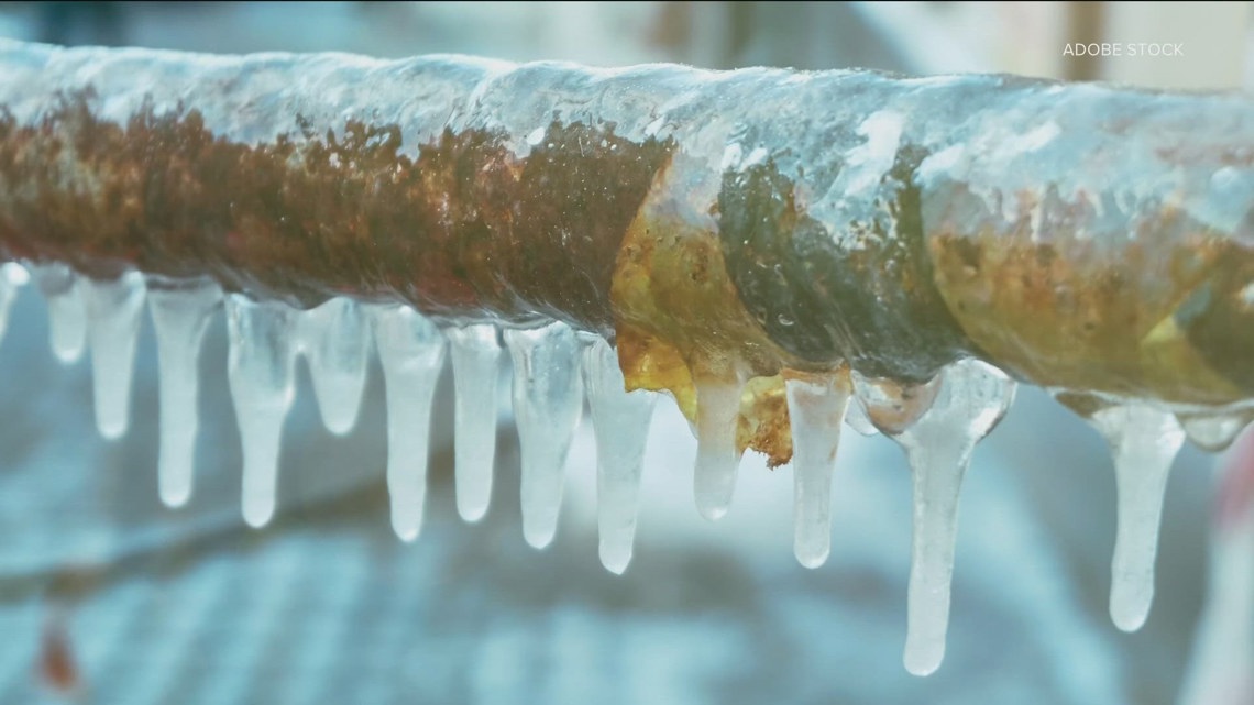 How to prevent your pipes from freezing in cold weather | 9news.com