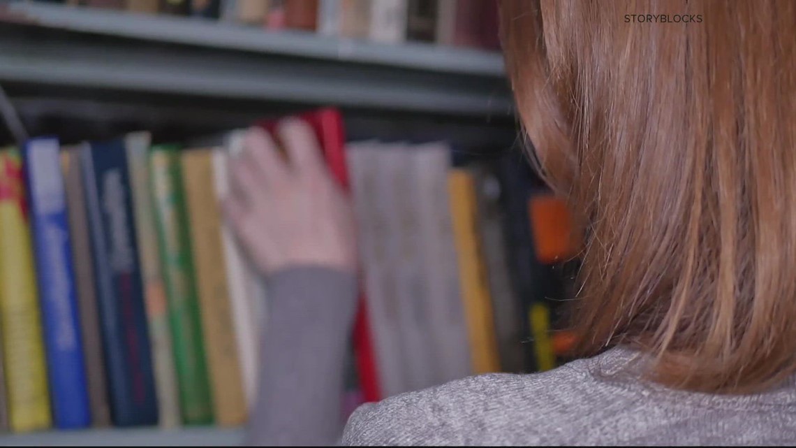 ALA: Top 13 challenged and banned books of 2022 | 9news.com