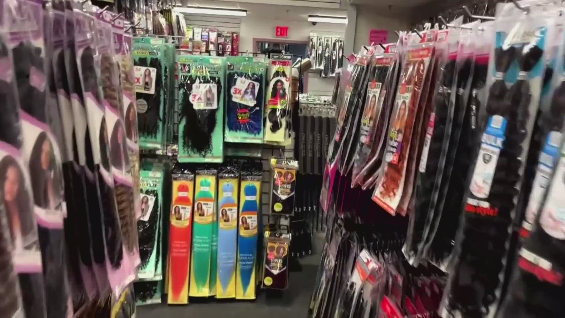More braiding hair tested for dangerous chemicals | Consumer Reports ...